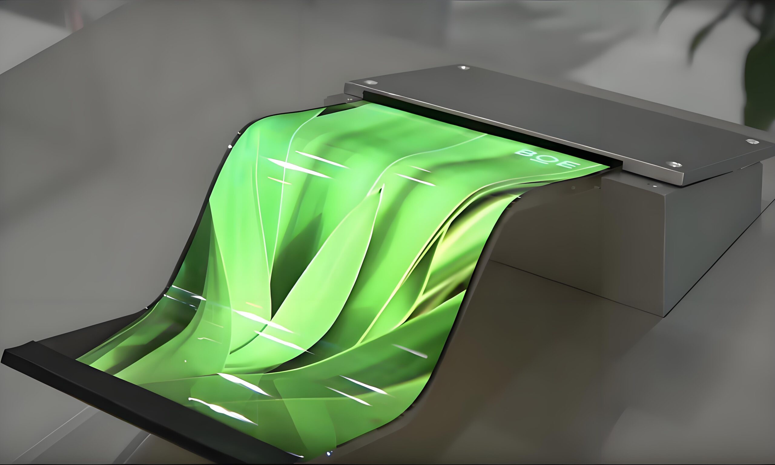 华为Mate XT 非凡大师发布在即，三折叠设计或引领柔性屏产业新风向_特区网